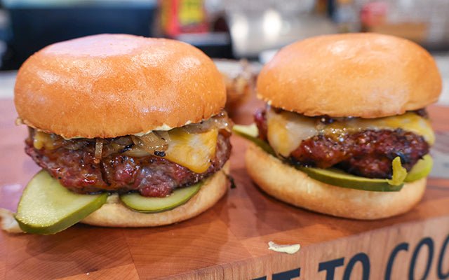 Brat Burgers – HowToBBQRight